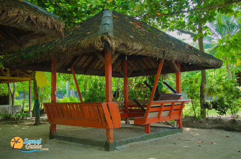 Rainbow Breeze Beach Resort | Samal Guide