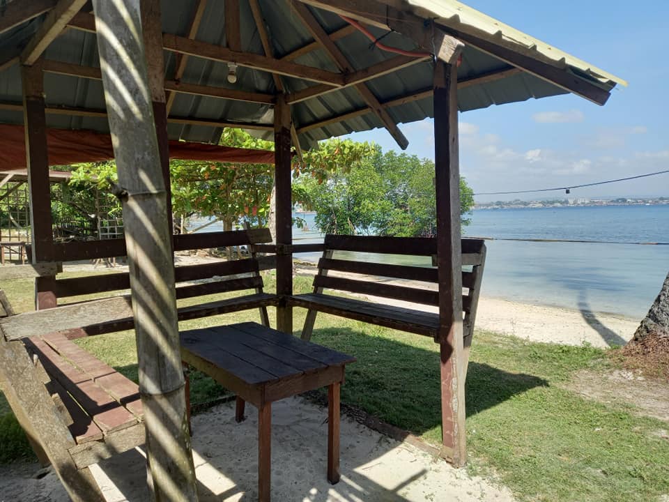 El Sea View Beach Resort Beach Resort: Review, Rates, Photos, and Map ...