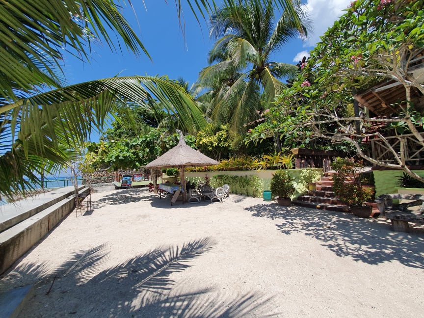 Kostal Beach Resort: Review, Rates, Photos, and Map | SamalGuide.com