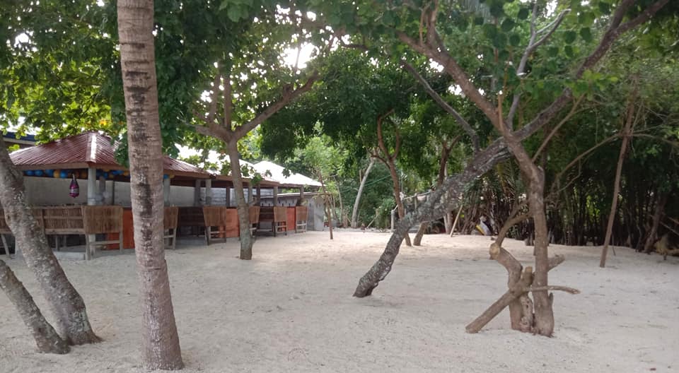 Manumpay Beach Park Reviews, Rates, Photos, and Map (Updated 2024 ...