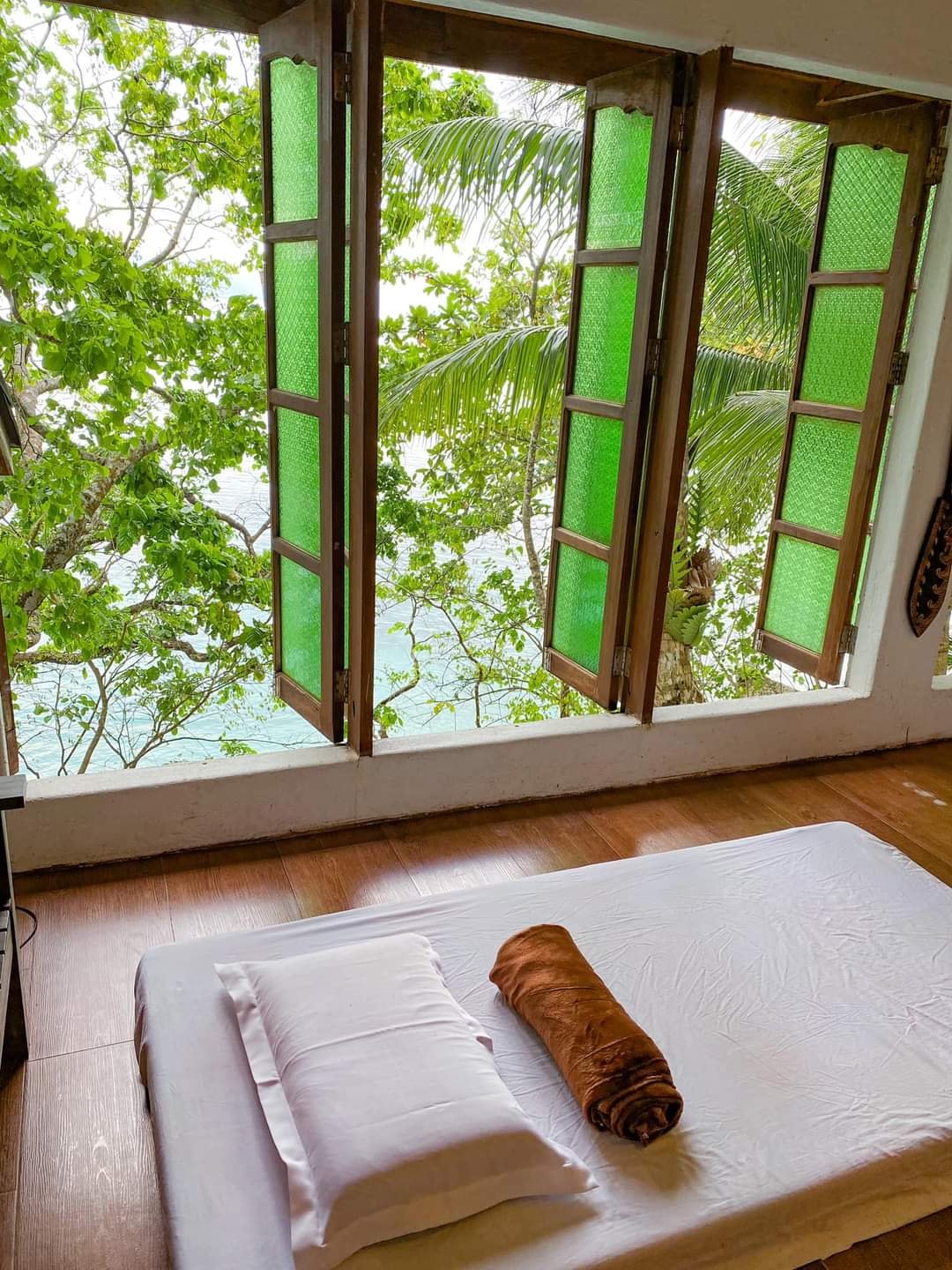 Hayahay Beach Resort: Review, Rates, Photos, and Map | SamalGuide.com