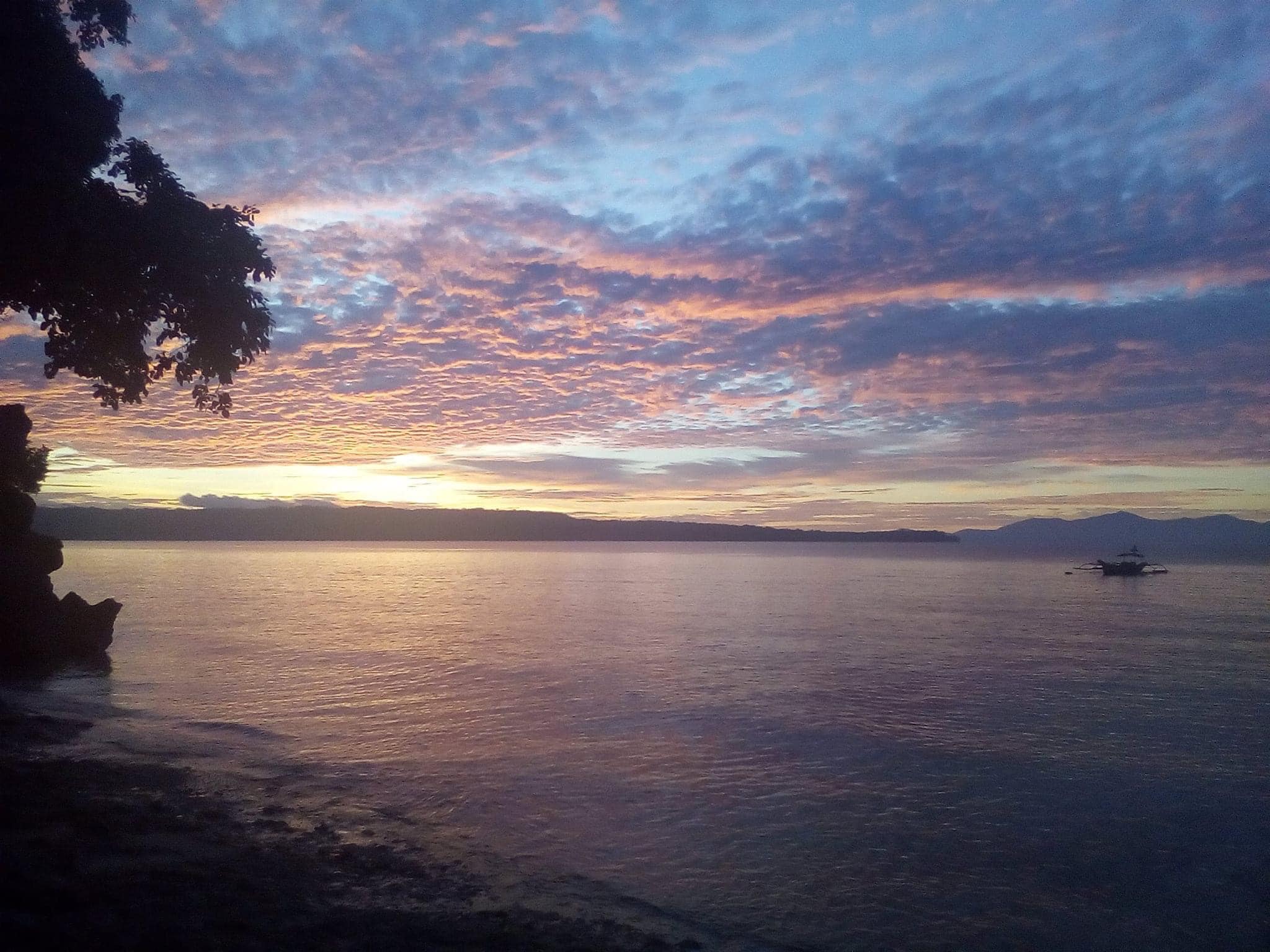 Whean Beach Resort: Review, Rates, Photos, and Map | SamalGuide.com