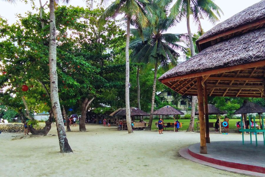 Babak Bamboo Beach Resort: Review, Rates, Photos, and Map | SamalGuide.com