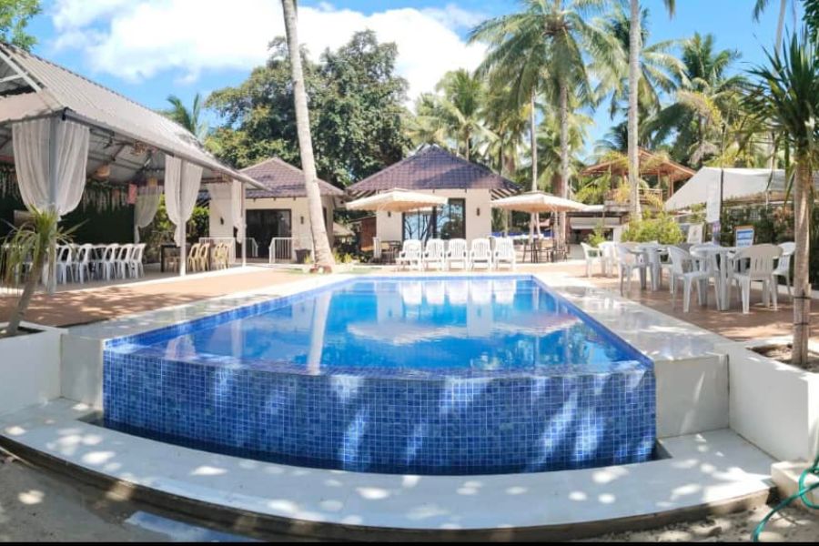 L.A. Family Beach Resort: Review, Rates, Photos, and Map | SamalGuide.com