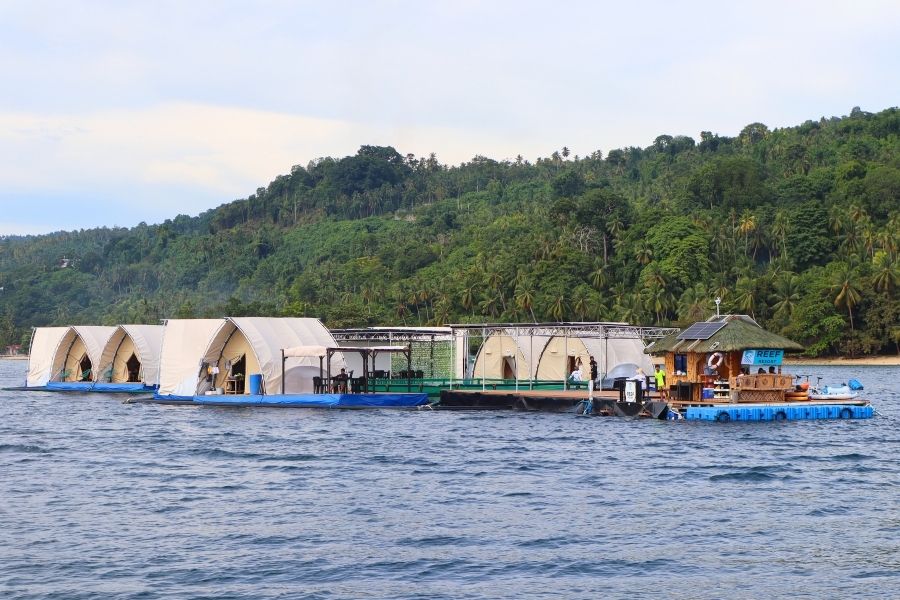 Reef Resort: Review, Rates, Photos, and Map | SamalGuide.com